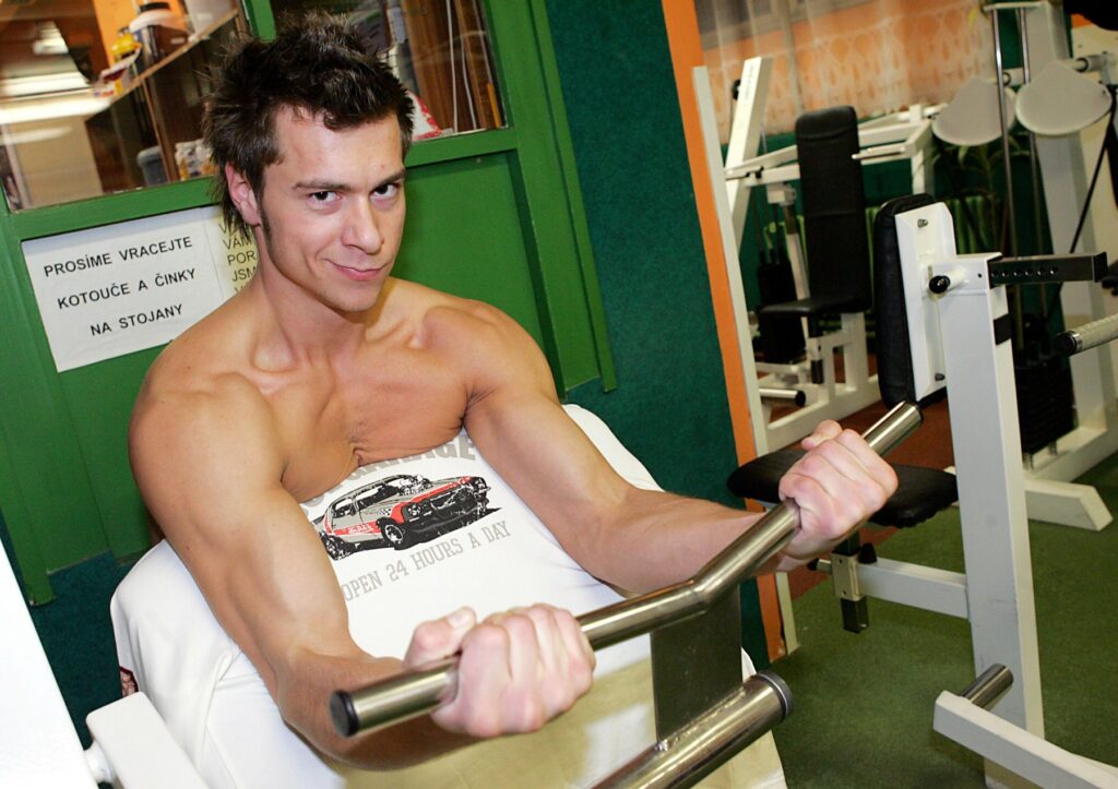 Filip Trojovský skončil v Big Brotheru 2005 třetí. Hrál ve filmech pro ...